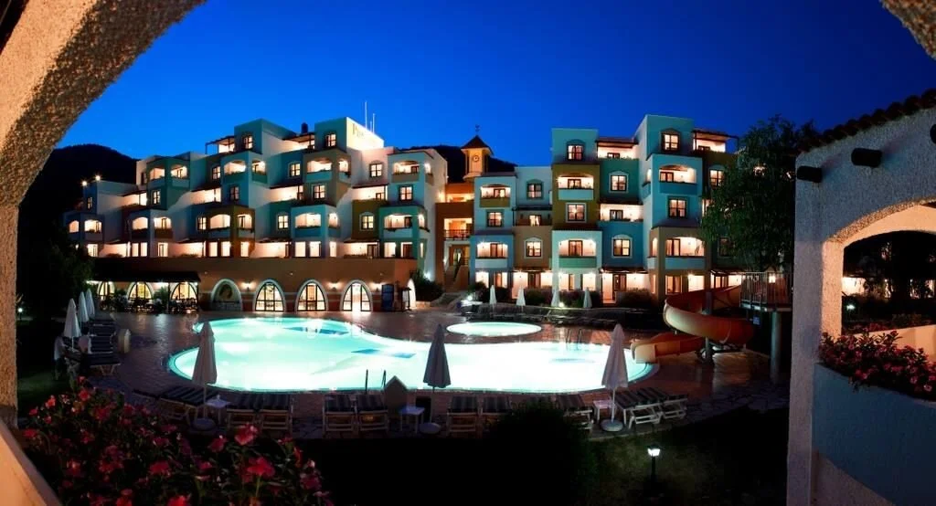 Pine Park Holiday Club - Resmi Otel Sitesi